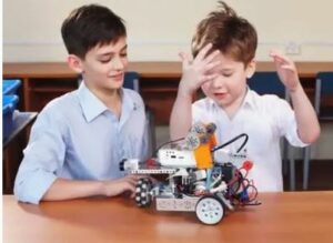 Robotics classes for kids online Tinker Coders
